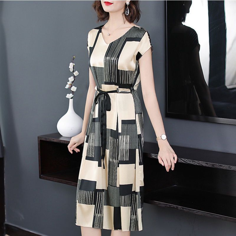 Chubby Semi Formal Dress Atelier Yuwa Ciao Jp