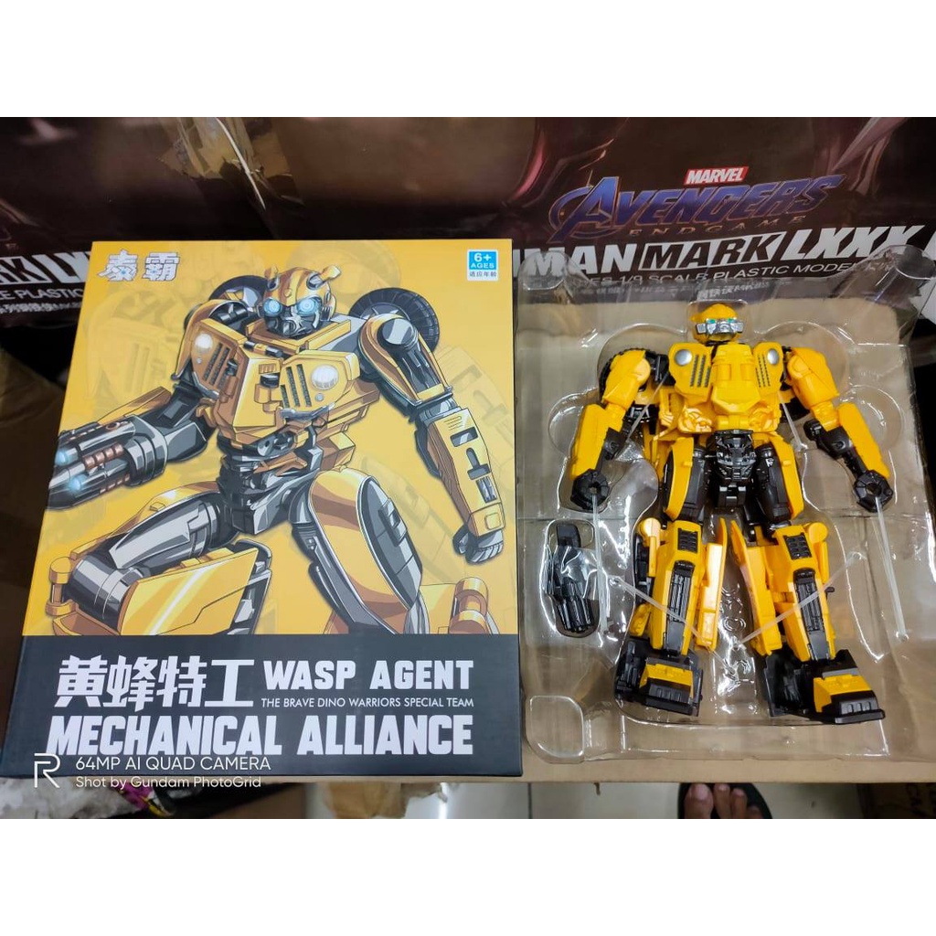 Transformer Bumblebee Movie Studio Series SS 57 Jeep And Beetle Mode ...