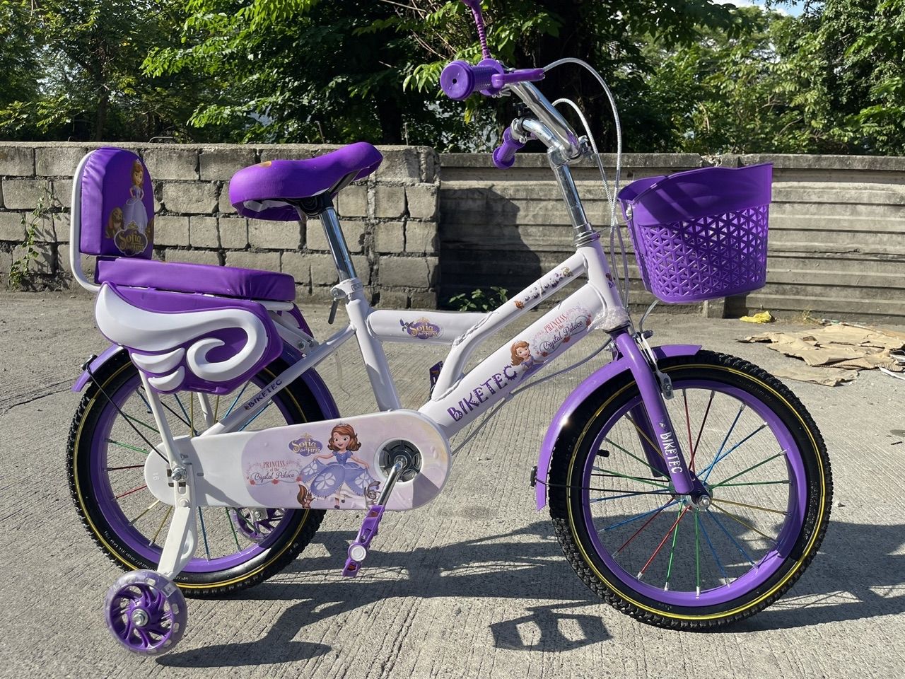 Sofia the first bicycle store